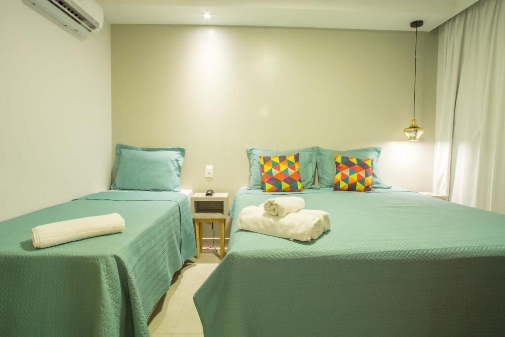 Minibar, quartos insonorizados, Wi-fi grátis, roupa de cama fornecida 