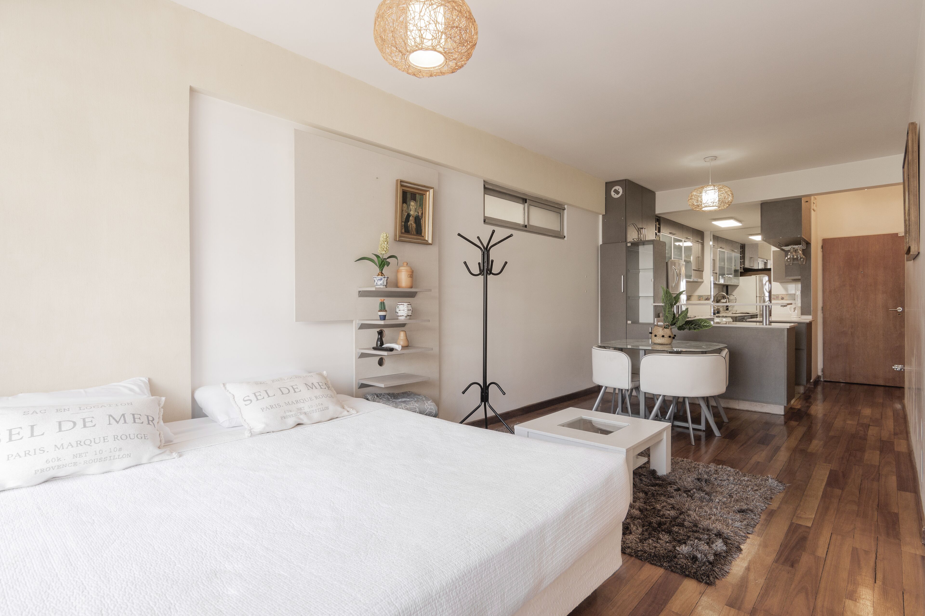 Apartamento Design, 1 cama king-size | 1 quarto, Wi-fi grátis 