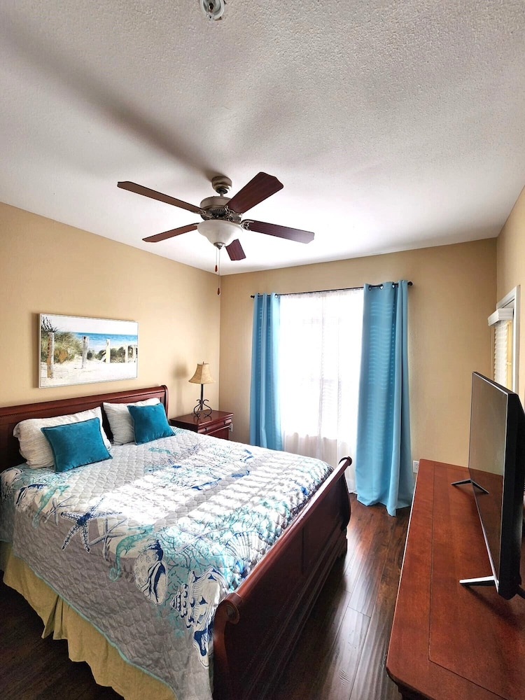 Beautiful Ground Floor Condo 2 Br /2 Ba Avalon - Clearwater, FL