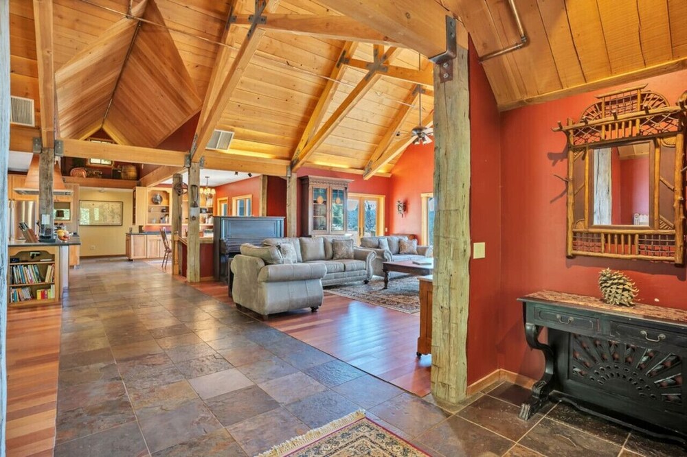 Upper Meadow Lodge - Groups Up To 23 On 17 Acres - Casino Pauma