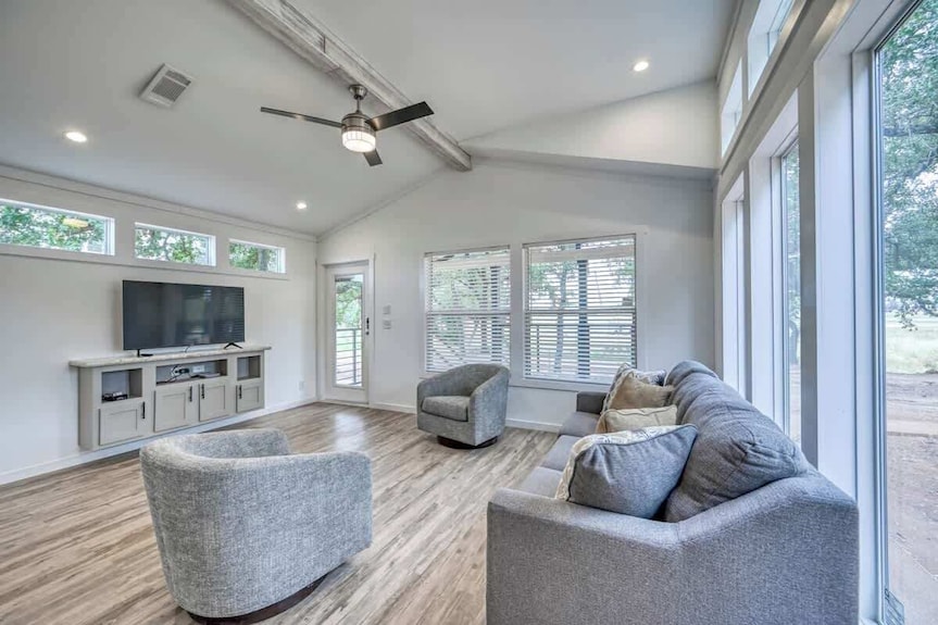 Resort At Fredericksburg Unit 15 - Fredericksburg, TX