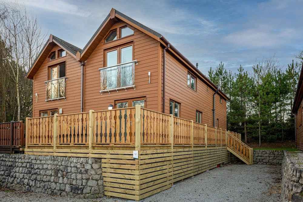 Lakeland Lodge - Carnforth