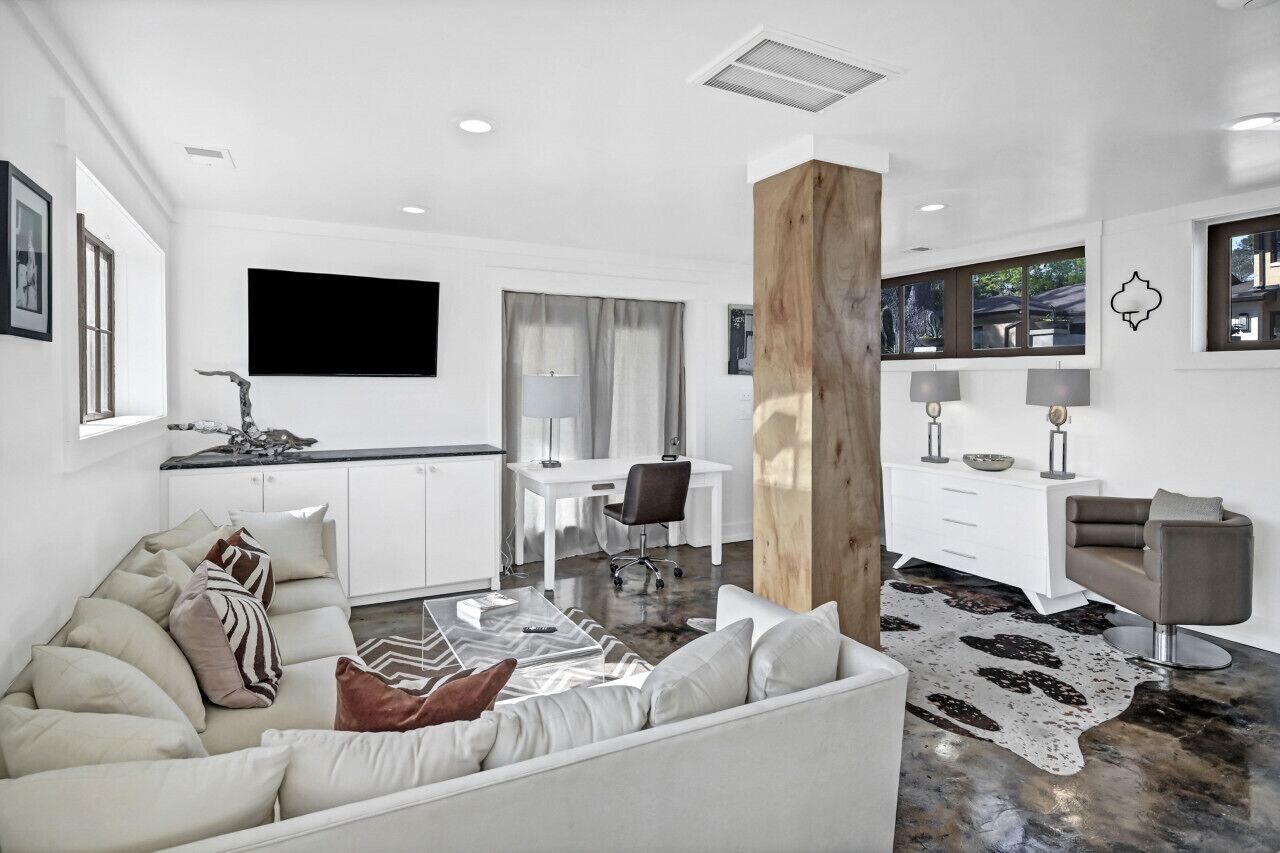 Historic Carriage House - Columbia, SC