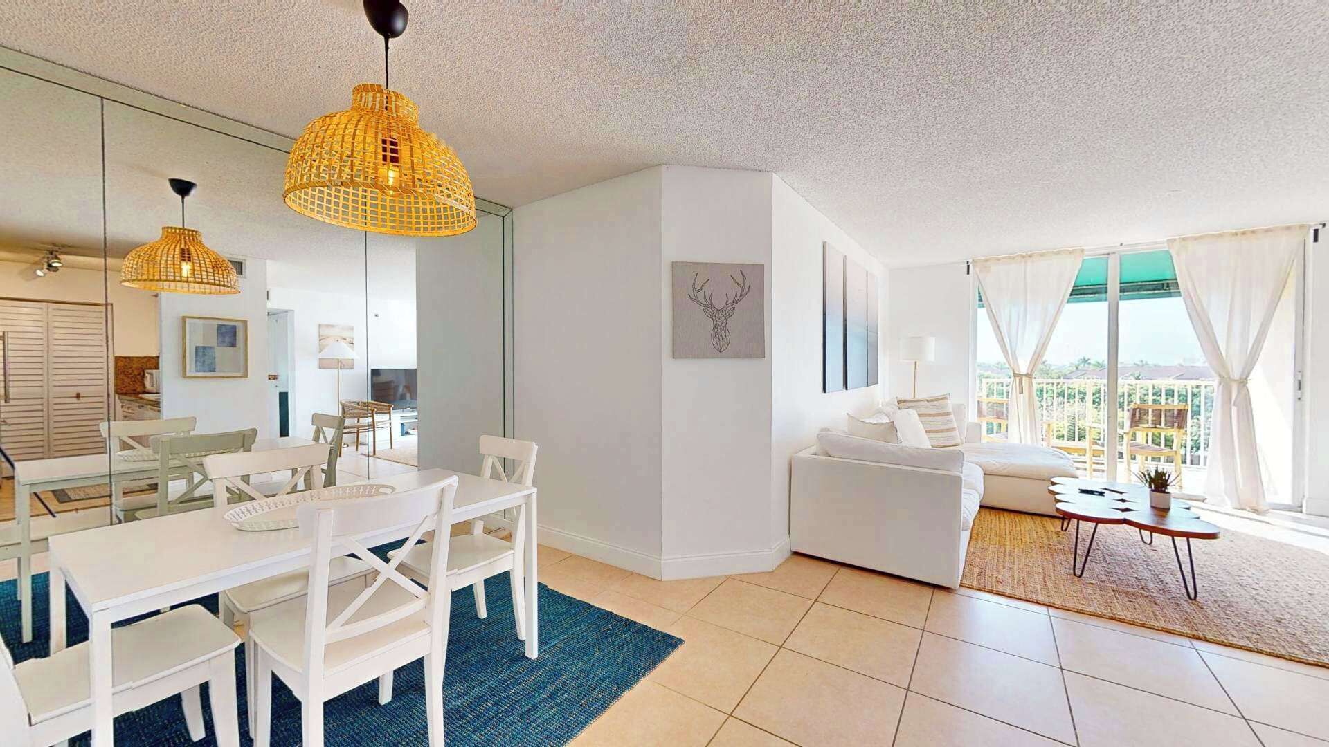 Elegant Stay Near Ocean Drive - Aventura, FL