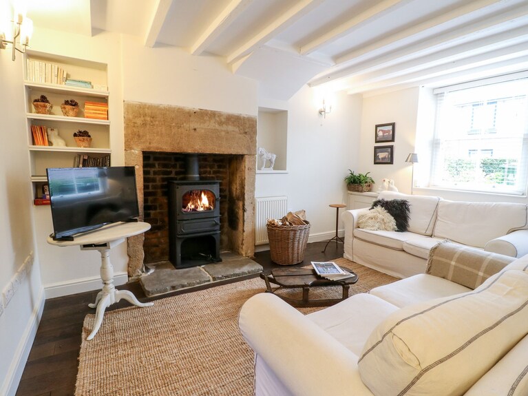 16 Long Row, Family Friendly, Character Holiday Cottage In Belper - Derbyshire