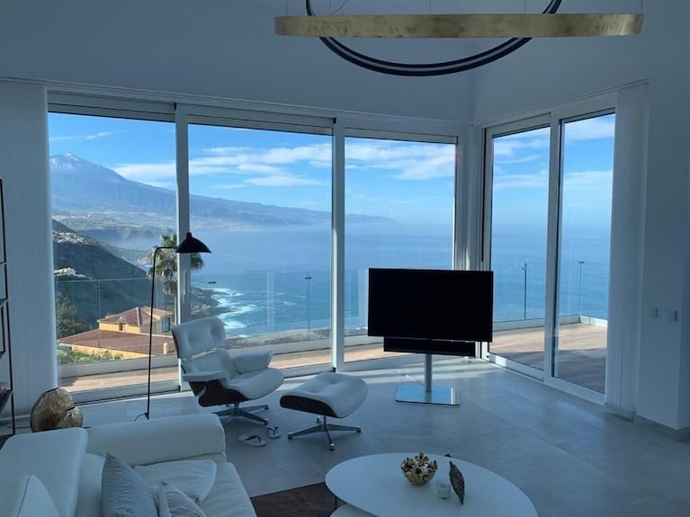 Villa 'Crystal Ocean Villa' Met Zeezicht, Verwarmd Zwembad & Wi-fi - El Sauzal