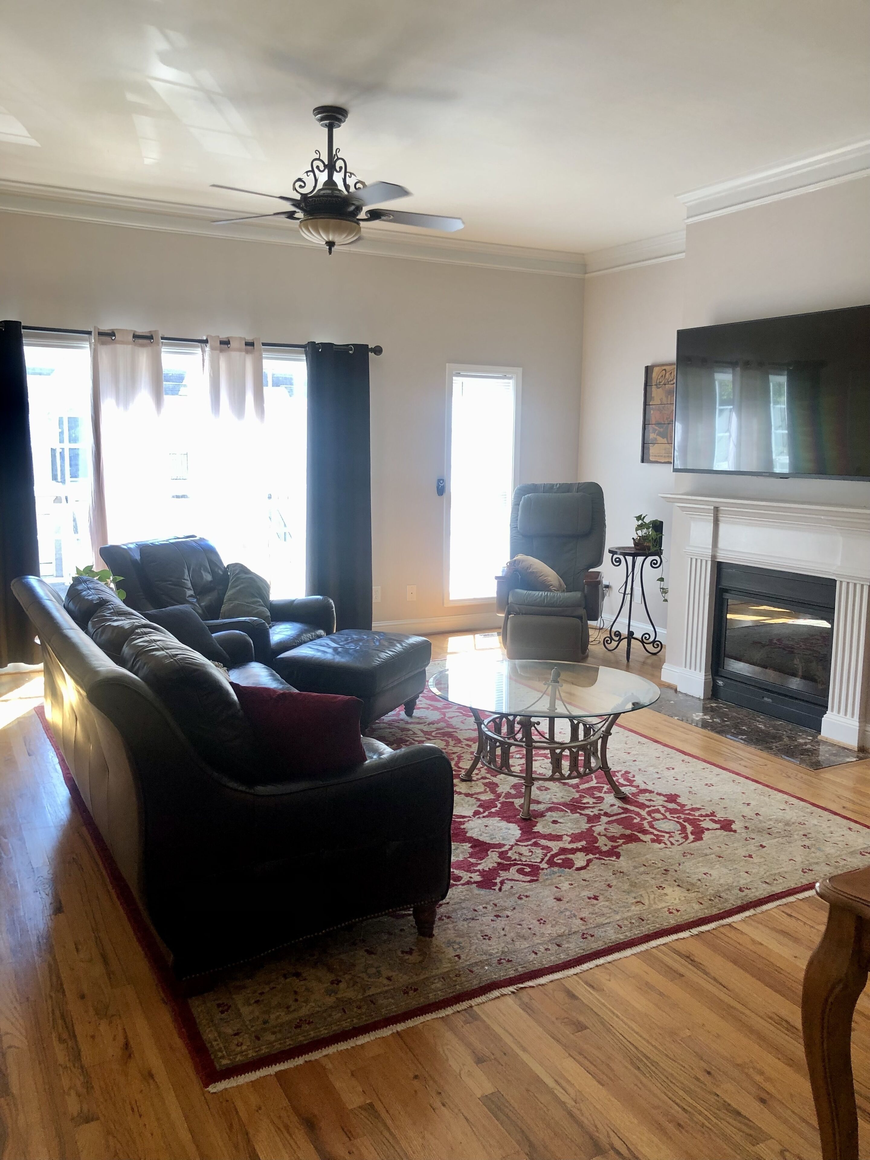 Gorgeous 2 Bedrooms And 2 1/2 Bathrooms Townhouse In North Decatur - Decatur, GA