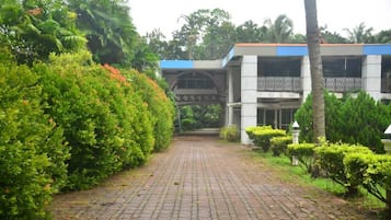 Fachada da propriedade