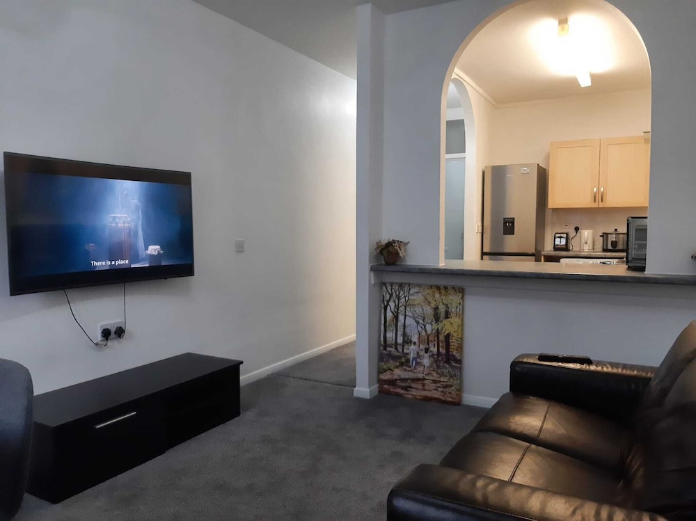 Beautiful 1-bed House By Manchester City Stadium - Cheshire