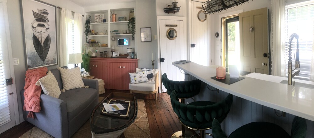 Cozy, Unique, Historic Registered Cottage On The Corsica River! - Maryland