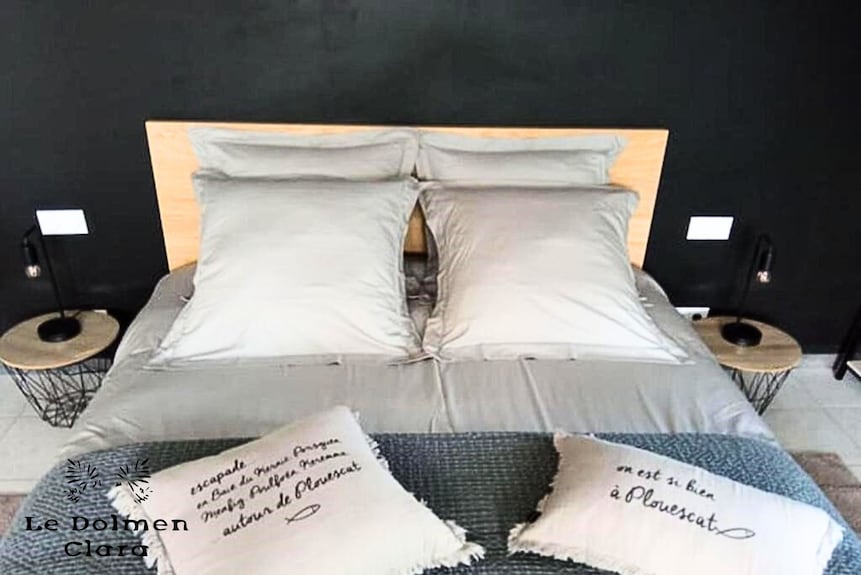 La Casa Du Dolmen Clara, 2 Personnes, Balnéo Privée - Finistere
