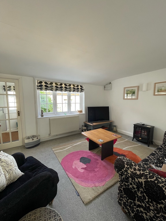 Cosy Rural Annex, Free Parking, Walkable To Frome Town Centre - Frome