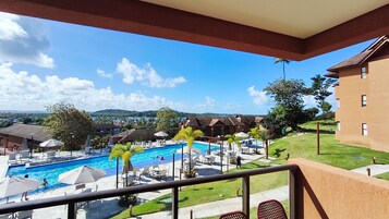 Apartamento Básico | Terrenos do alojamento