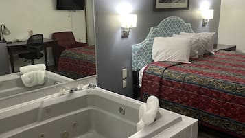 Suíte estúdio standard | Escrivaninha, Wi-Fi de cortesia, roupa de cama