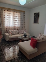 Apartamento, 2 quartos | Ferro/tábua de engomar, roupa de cama fornecida