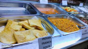 Pequeno-almoço tipo buffet diário incluído