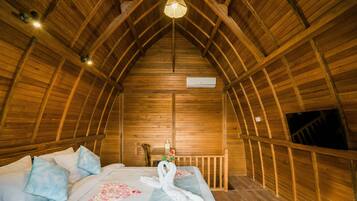 Quarto casal superior | Wi-Fi de cortesia