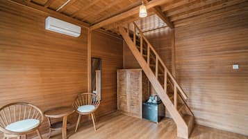 Quarto Duplo Superior | Sala