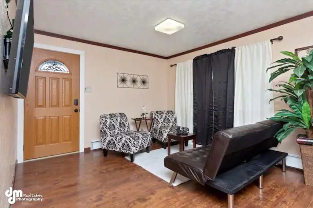 Last Frontier Rental Family #3 - Anchorage, AK