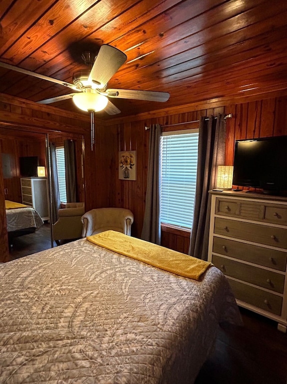 Lakeview Cottage Escape. Close To Bok Tower Gardens, Legoland And Disney - Lake Wales, FL