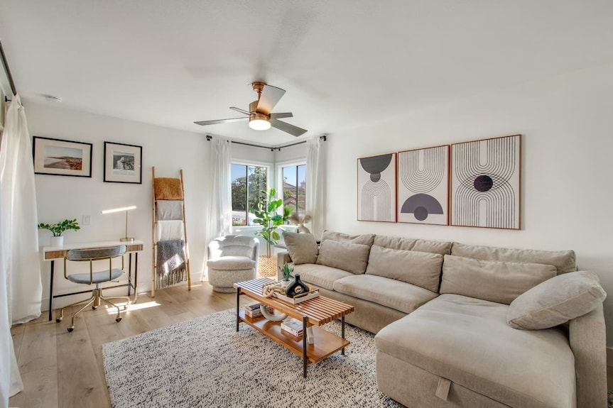 Ritz Pointe Paradise! Walking Distance To The Beach... - Aliso Viejo, CA