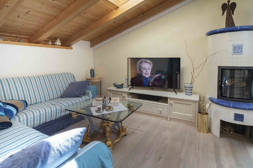 Attico Con Vista Sul Lago E Montagne A Molveno - Fai della Paganella