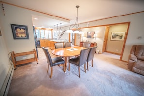 Condo conforto, 2 quartos, sacada, vista para a montanha (Pines 2089) | Fachada