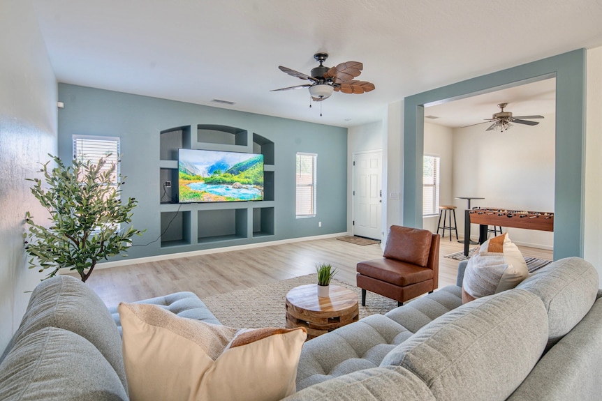 Gorgeous & Comfy Family Getaway ~ Games ~ Backyard - 瑟普賴斯