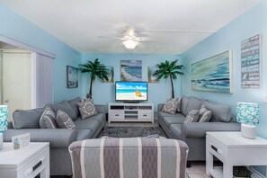 Condo (Pineapple Cove Walk to Beach) | Fachada