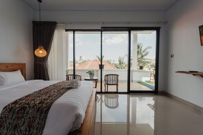 Quarto Duplo Deluxe, vista para o jardim | Secretária, Wi-fi grátis, roupa de cama fornecida