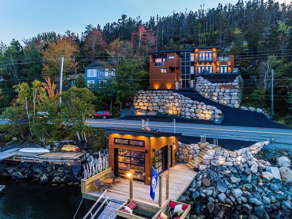 Lux Exec Home Hfx Waterfront Pool Hot Tub - Halifax