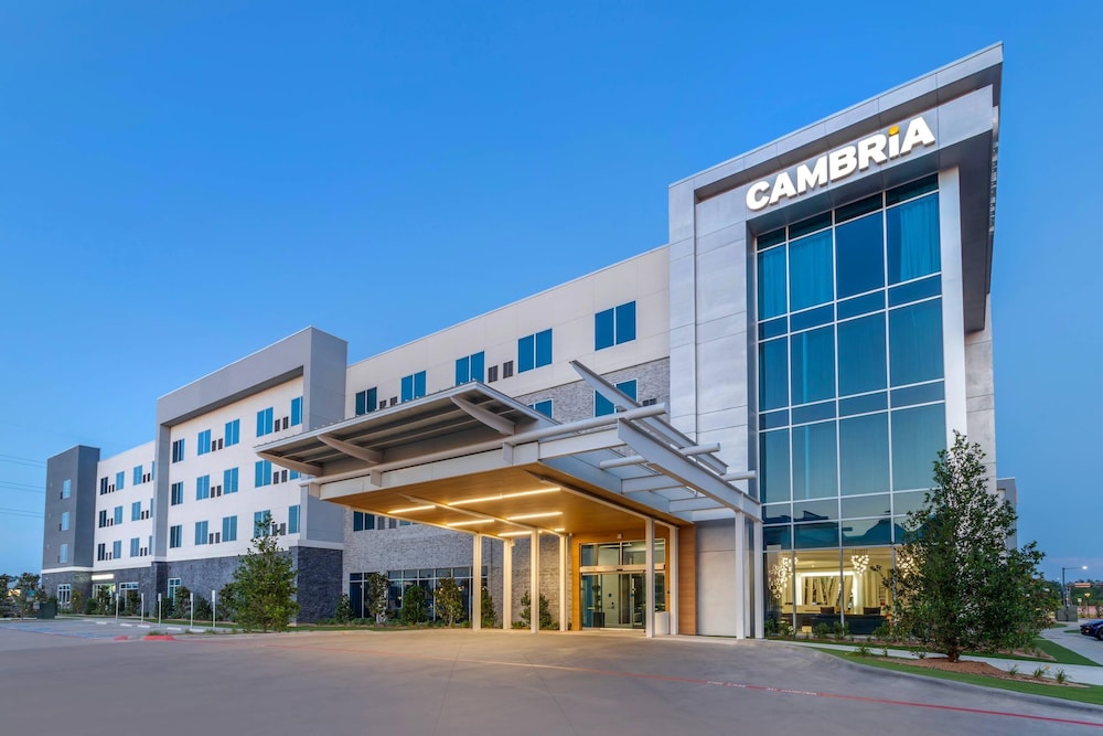 Cambria Hotel Waco Univ Riverfront - Waco, TX