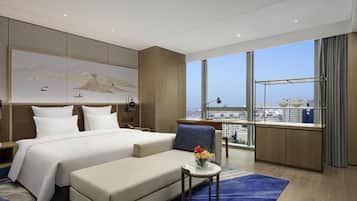 Quarto superior, 1 cama King | Roupas de cama premium, frigobar, cofres nos quartos, escrivaninha