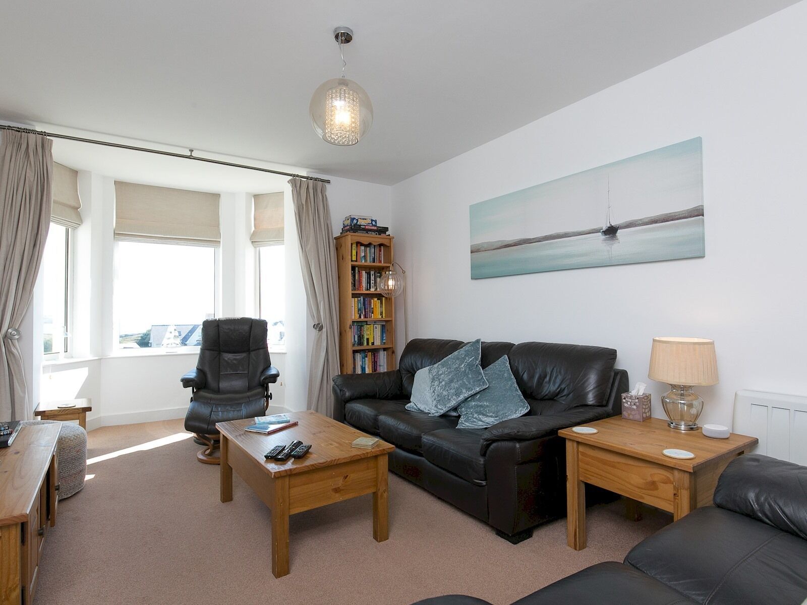Spectacular Sea View Apartment With Free Parking - Pass The Keys - Holyhead