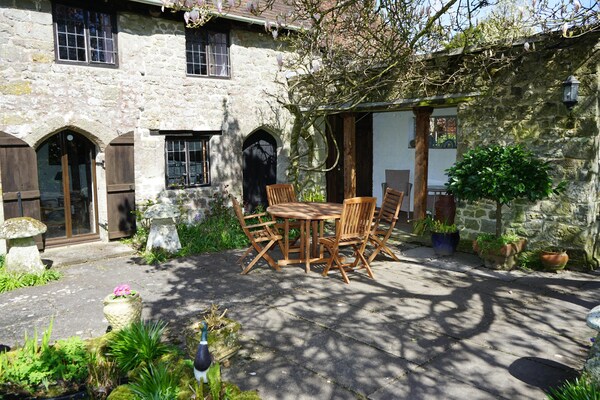Historic 2bed - Traditional Countryside Retreat - Shaftesbury