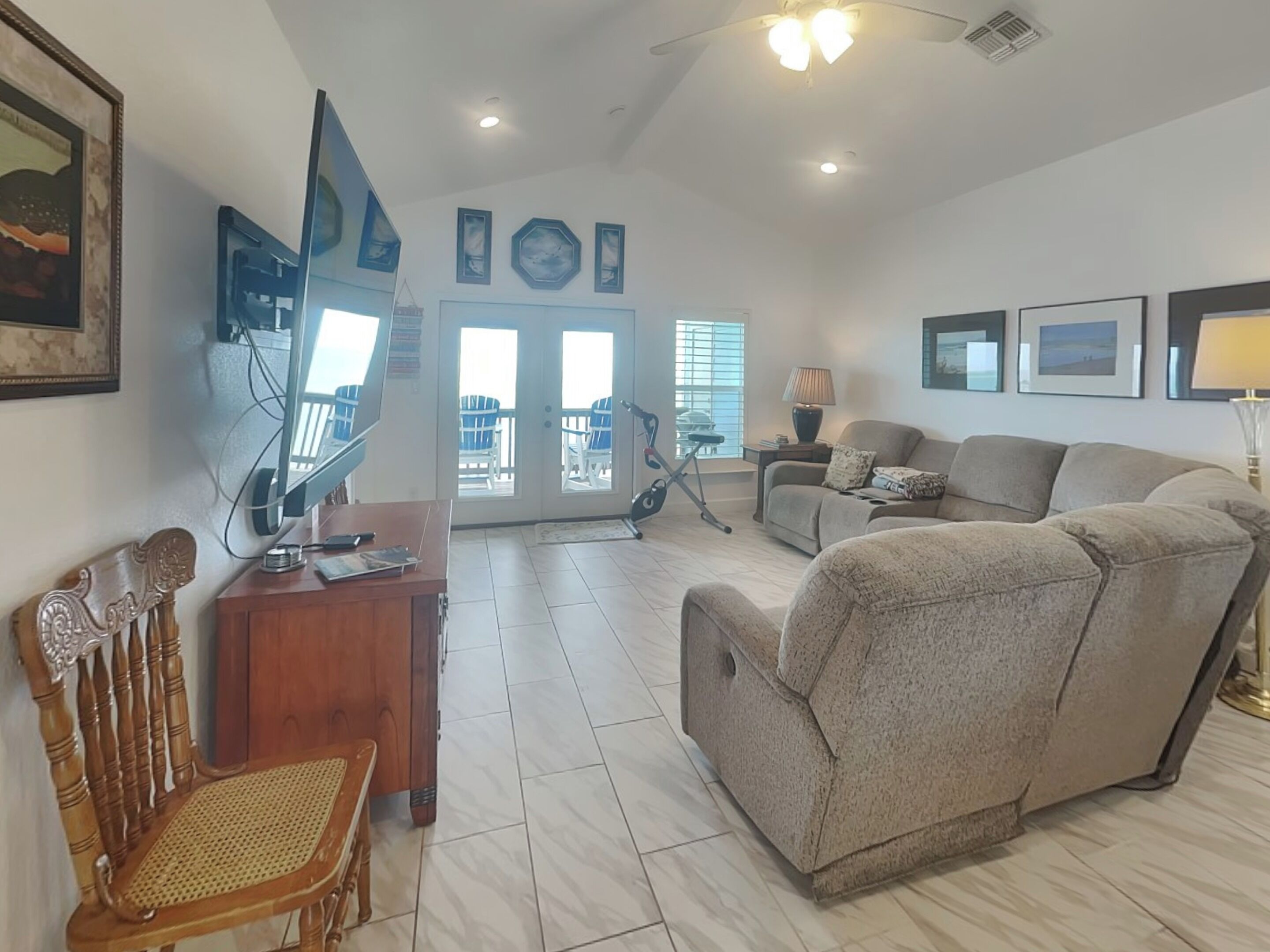Copano Delight | Pool & Pier Access! - Bayside, TX