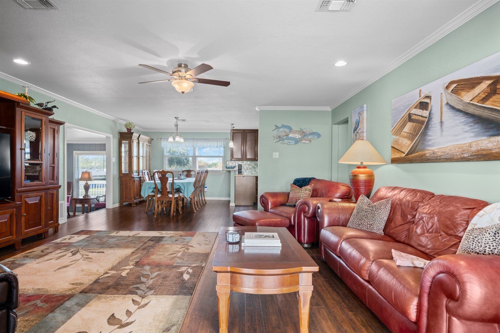 Texas Tiki | Pet Friendly, Private Pool, Tiki Bar! - Rockport, TX