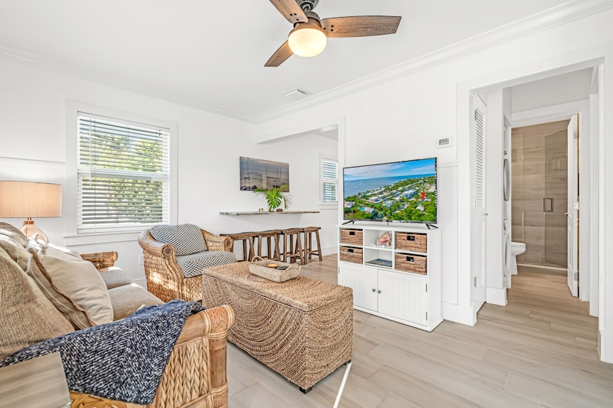 Islamorada Retreat "Bungalow Blue" W/ Heated Pool, Bikes, Bbq, Amenities Galore! - 伊斯拉摩拉