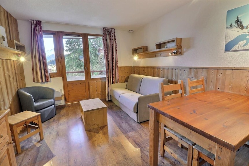 À 10m Des Pistes De Ski, 7ème éTage, Balcon, Casier à Ski, 31m², La Tania - Courchevel
