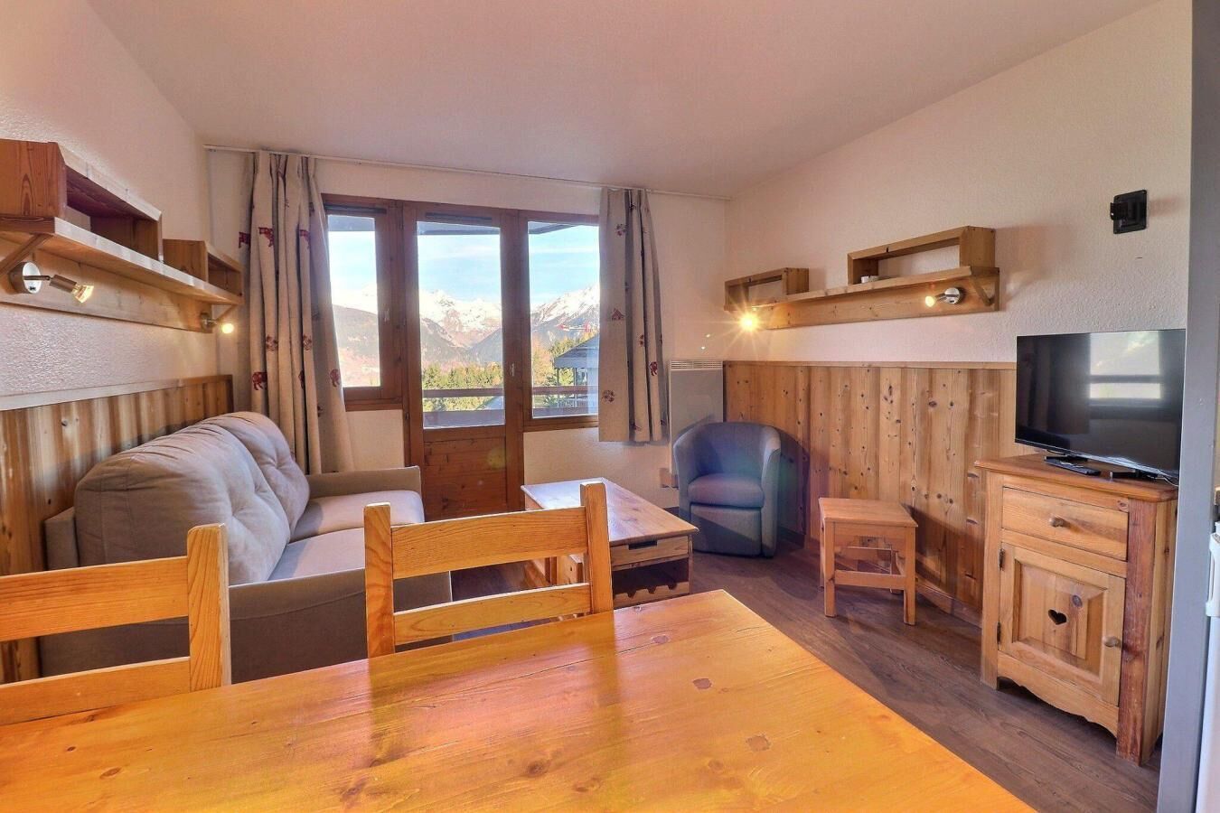 10m From Ski Slopes, 5th Floor, Balcony, Ski Locker, 31m², La Tania - Courchevel Le Praz, France