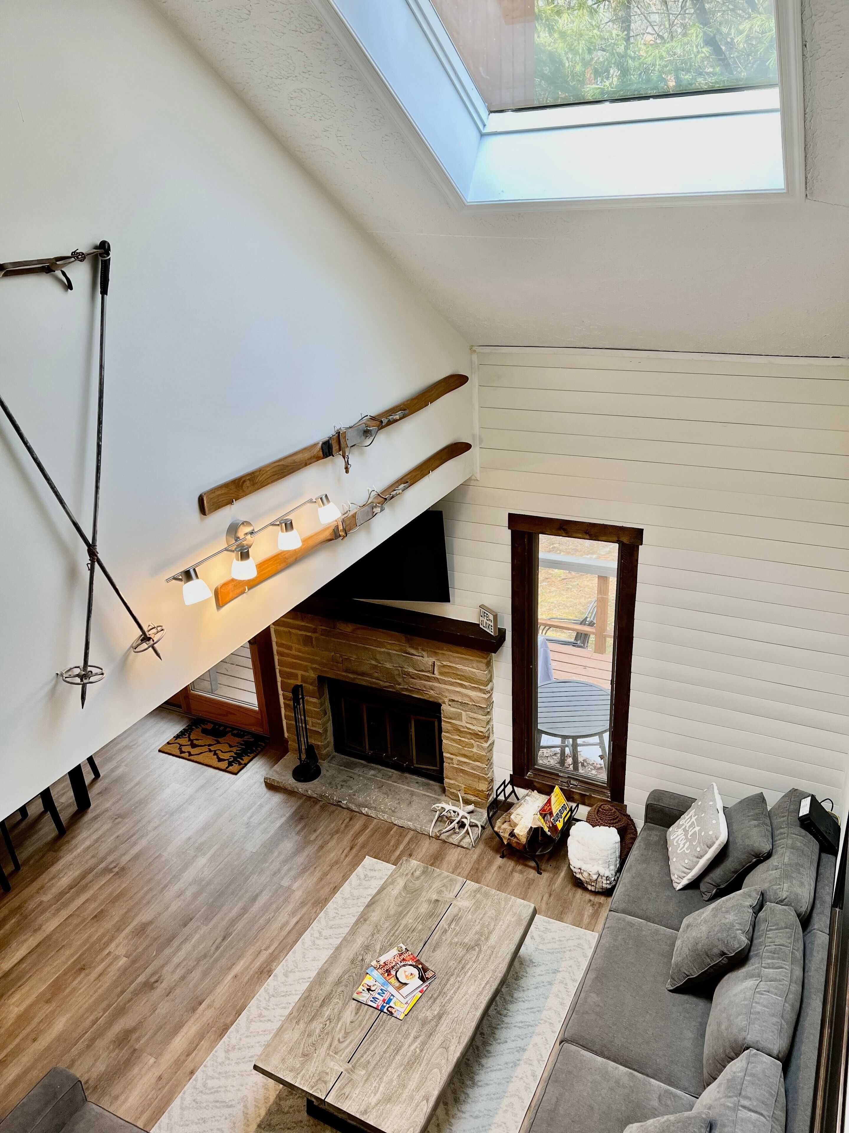 Beautiful, Cozy, All-seasons Mountain/lake Townhome - Pocono Raceway