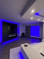 Presidential Jacuzzi Suite | Wi-Fi de cortesia