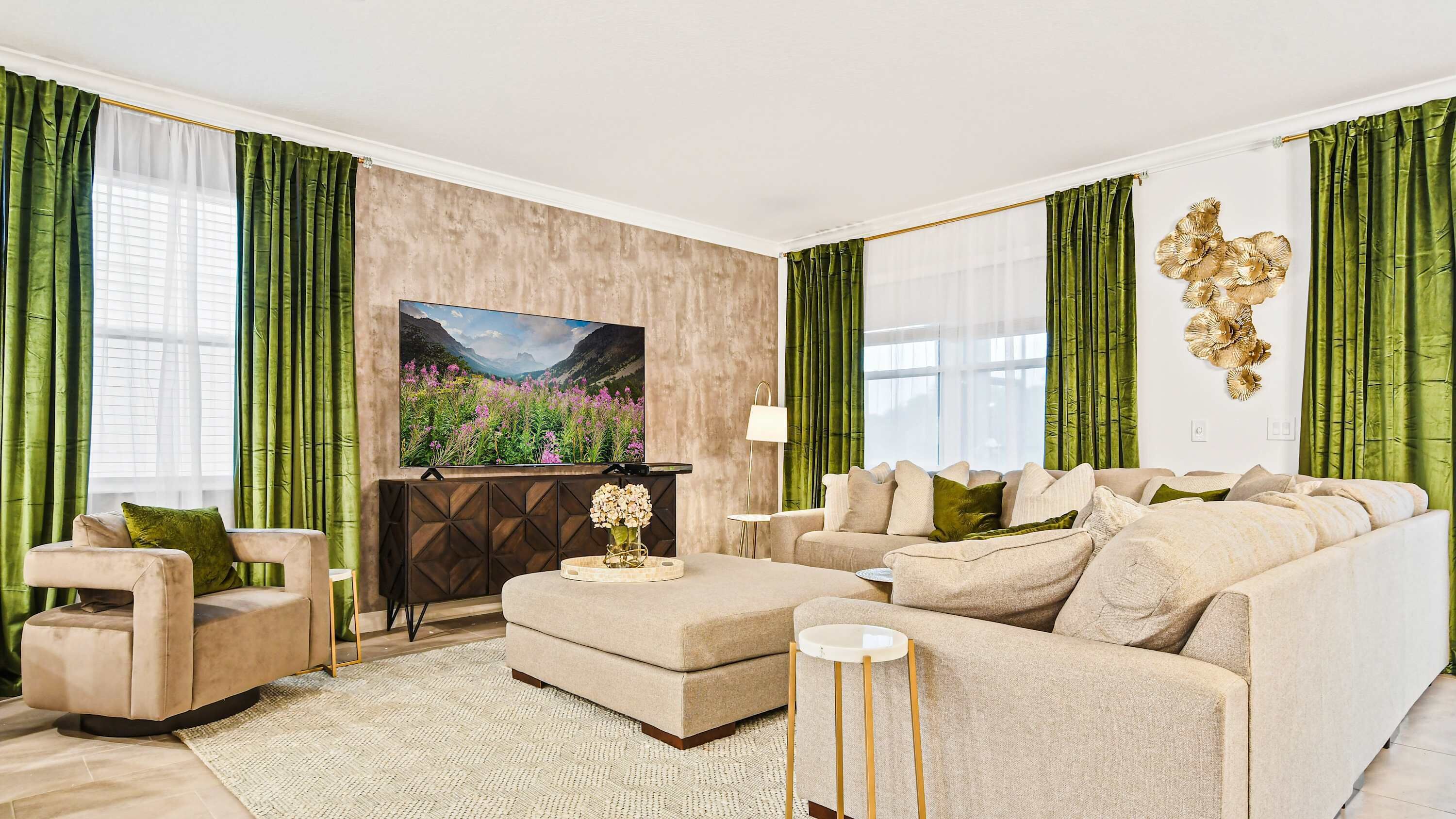 Lakeview Pool Home W/ Themed Rooms Near Disney - 키씸미