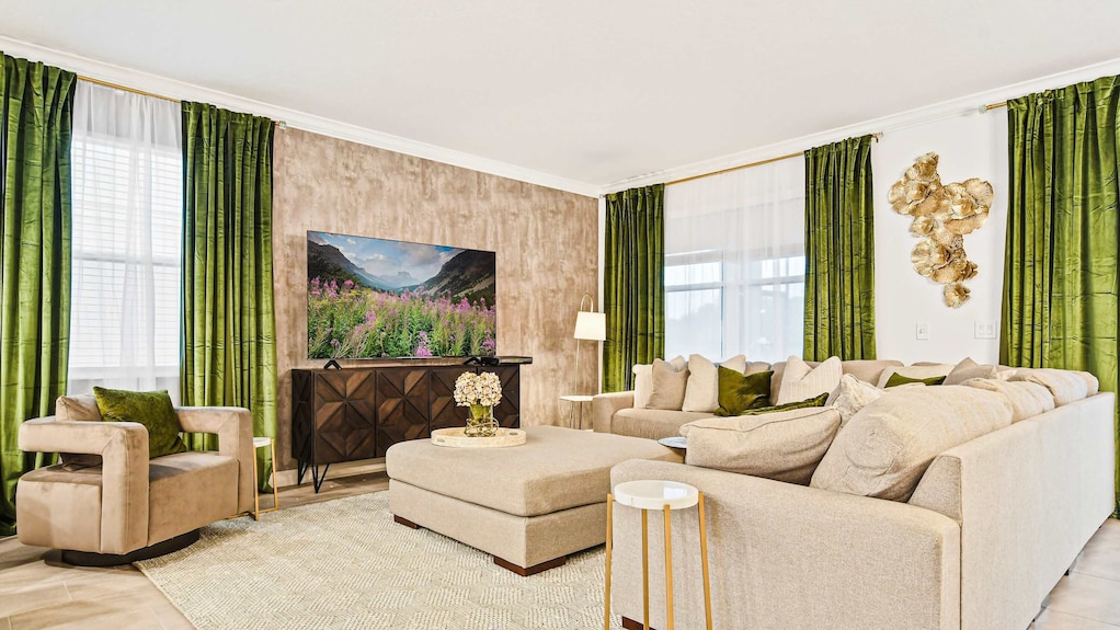 Lakeview Pool Home W/ Themed Rooms Near Disney - 키씸미