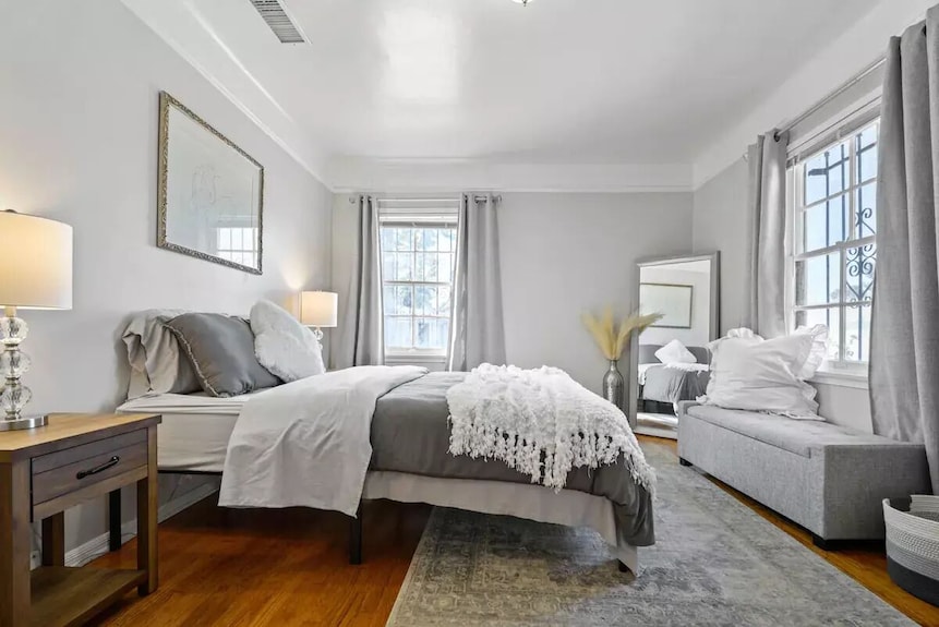 Entire 2 Bedroom Home -15 Minutes To Dtla - 패서디나