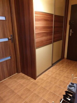 Apartamento, várias camas | 1 quarto, ferro/tábua de engomar, Wi-fi grátis, roupa de cama fornecida 