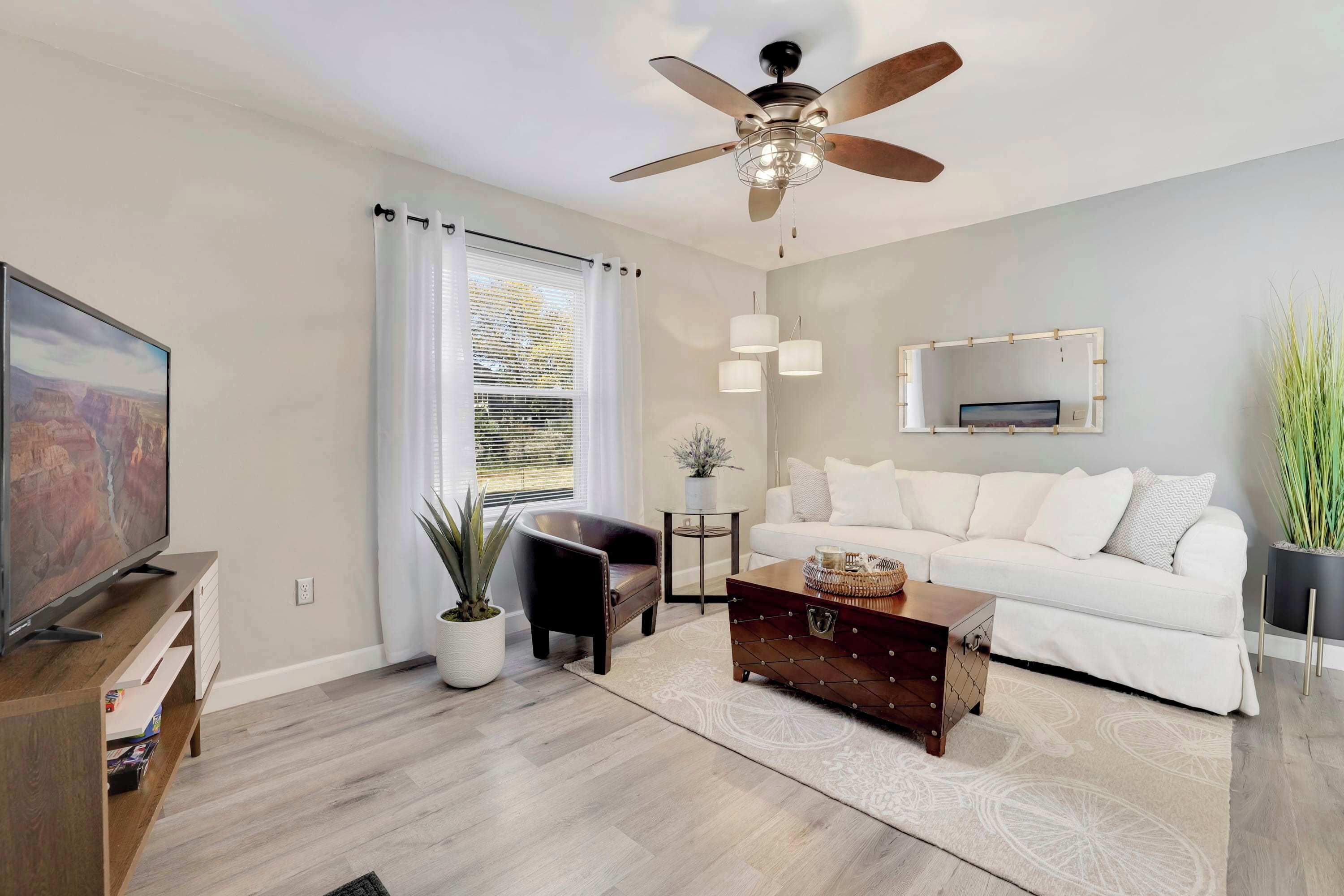 Market District Unit 4 - 1mi To Dt Bentonville - Bentonville, AR