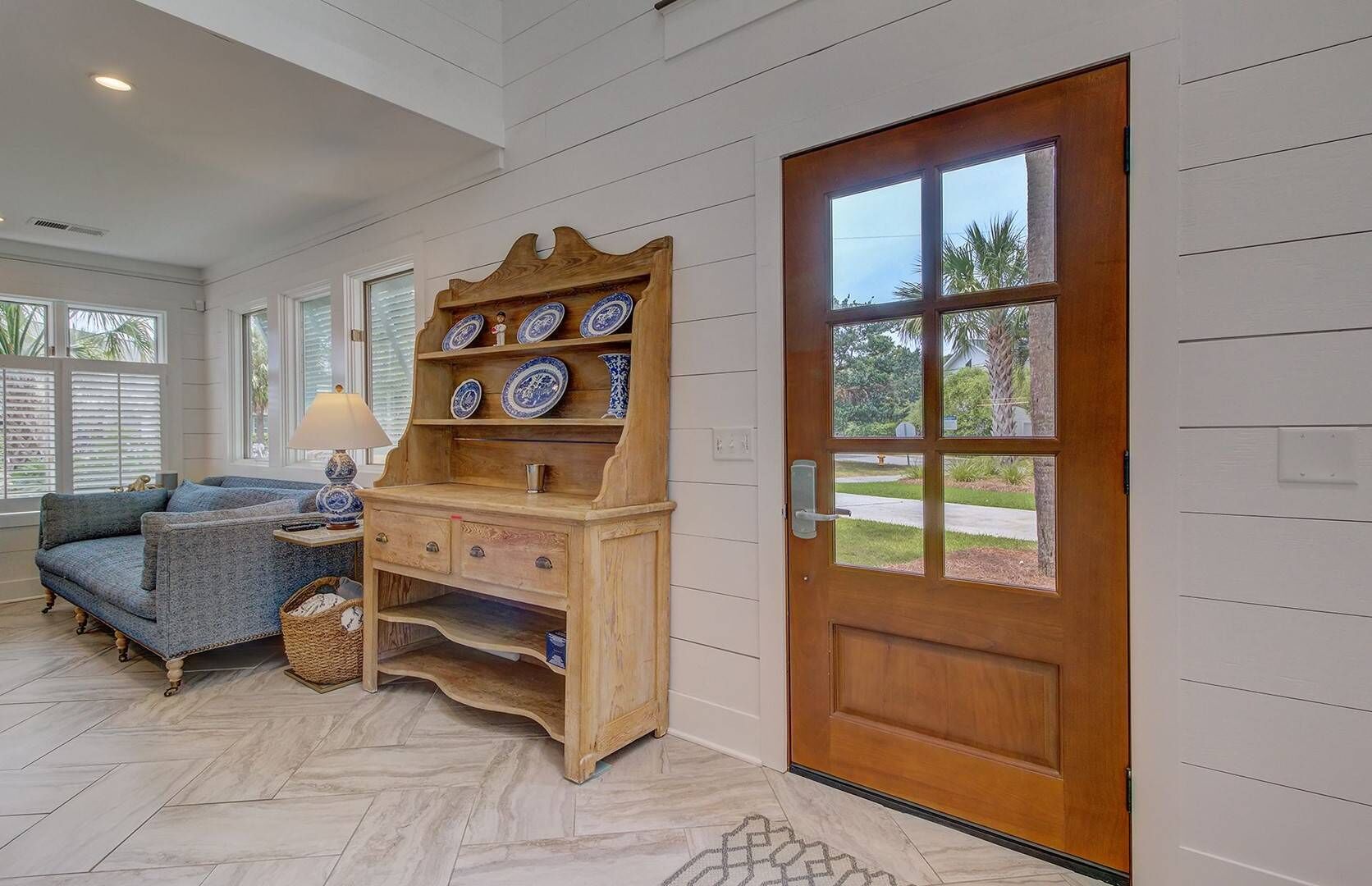 Beautiful 6 Br 5 Ba Beach Rental | Pet Friendly - Isle of Palms, SC