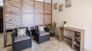 Apartamento Standard | Sala | Smart TV de 40 polegadas com canais digitais, televisor