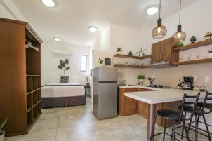 Apartamento standard | Roupas de cama premium, individualmente decorados